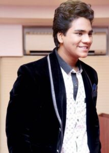 Samay Shah Height, Weight, Age, Girlfriend, Biography, Family, Facts