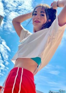 Ana Villafañe Height, Weight, Age, Boyfriend, Family, Facts, Biography