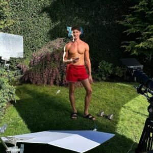 Isaac Powell Height, Weight, Age, Boyfriend, Family, Facts, Biography