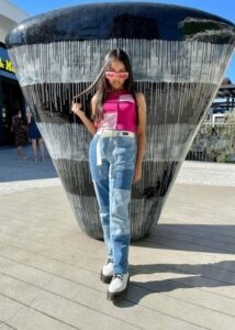 Isabella Leon Height, Weight, Age, Boyfriend, Facts, Biography