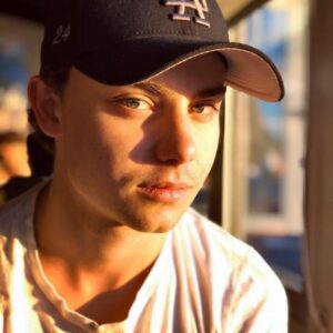 Carson MacCormac Height, Weight, Age, Girlfriend, Facts, Biography