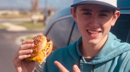 James Orgill's Instagram, Twitter & Facebook on IDCrawl