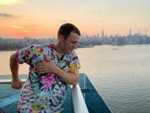 Jake Lacy Height, Weight, Age, Family, Biography, Spouse, Facts