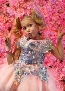 Kinley Cunningham Height, Weight, Age, Family, Facts, Biography