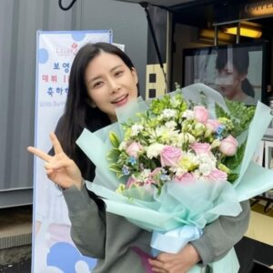 Lee Bo-young Height, Weight, Age, Spouse, Children, Facts, Biography