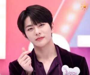 Choi Bo-min (Entertainer) Height, Weight, Age, Girlfriend, Biography, Facts