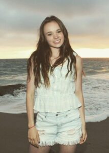 Mariah Bell Height, Weight, Family, Facts, Boyfriend, Education, Biography