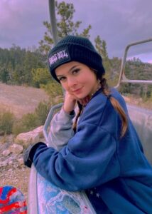 Lauren Gibson Height, Weight, Age, Boyfriend, Family, Facts, Biography