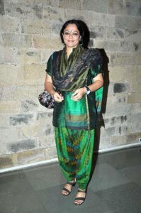 Tanvi Azmi Height, Weight, Age, Facts, Spouse, Biography