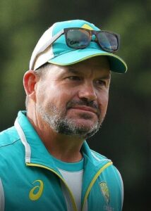 Matthew Mott Height, Weight, Age, Facts, Spouse, Education, Biography