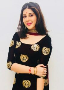 Mishika Chourasia Height, Weight, Age, Boyfriend, Facts, Biography