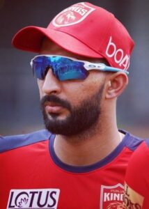 Rishi Dhawan Height, Weight, Age, Family, Facts, Spouse, Biography