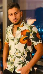 Umran Malik Height, Weight, Age, Girlfriend, Family, Facts, Biography