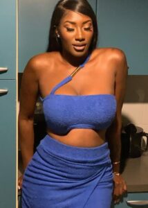 Aya Nakamura Height, Weight, Family, Boyfriend, Education, Biography