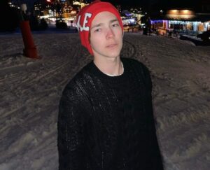 Denis Coleman Height, Weight, Age, Girlfriends, Family, Facts, Biography