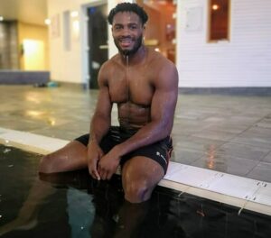 Cheavon Clarke Height, Weight, Age, Girlfriend, Family, Facts, Biography