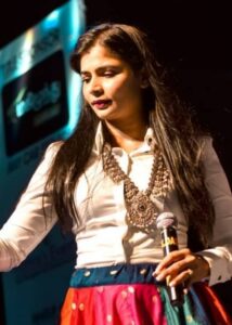 Chinmayi Height, Weight, Family, Facts, Spouse, Education, Biography