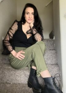 Kat Stuckey Height, Weight, Age, Spouse, Facts, Biography