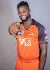 Romario Shepherd Height, Weight, Age, Facts, Spouse, Biography