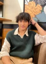 Akash Thapa Height, Weight, Age, Girlfriend, Facts, Biography