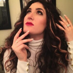Kate Berlant Height, Weight, Age, Family, Biography, Facts