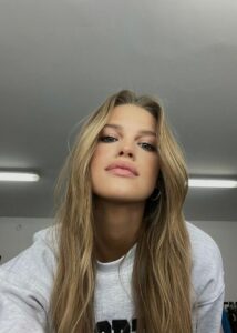 Kim Riekenberg Height, Weight, Age, Boyfriends, Biography, Facts