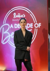 Stephanie Dods Height, Weight, Age, Spouse, Facts, Biography