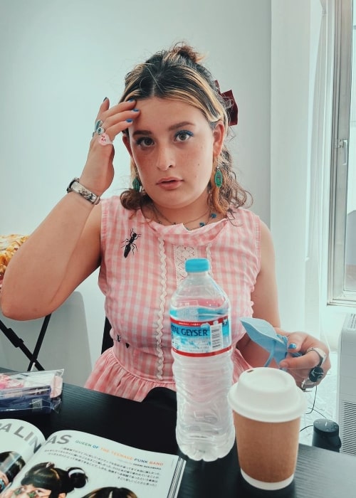 Bela Salazar Height Weight Age Boyfriend Facts Biography