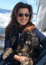 Daphne Zuniga Height, Weight, Age, Facts, Biography