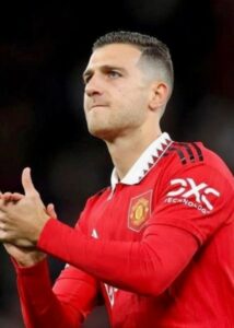 Diogo Dalot Height, Weight, Family, Facts, Girlfriend, Biography