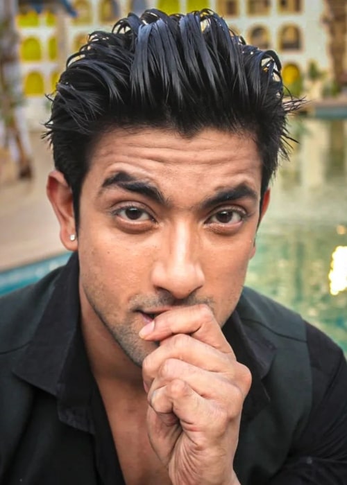 Fahmaan Khan Height Weight Age Girlfriend Facts Biography Fahmaan Khan Height Weight Age Girlfriend Facts Biography