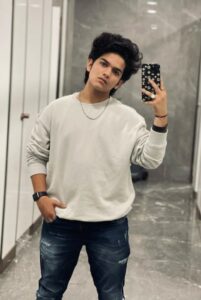 Krish Chauhan Height, Weight, Age, Facts, Biography, Family