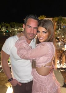 Luis Ruelas Height, Weight, Age, Spouse, Facts, Biography