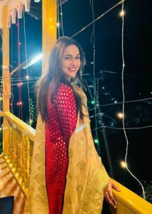 Sadia Khateeb Height, Weight, Age, Family, Biography