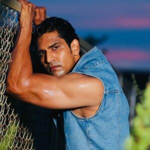 Shatru (Actor) Height, Weight, Age, Spouse, Facts, Biography