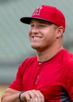 Mike Trout Height, Weight, Age, Spouse, Facts, Biography