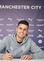 João Cancelo Height, Weight, Family, Facts, Girlfriend, Biography