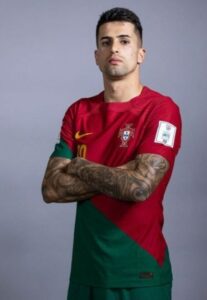 João Cancelo Height, Weight, Family, Facts, Girlfriend, Biography