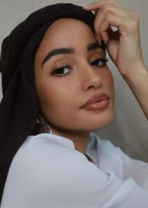 Kayla Phillips Height, Weight, Age, Boyfriend, Facts, Biography