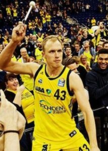 Luke Sikma Height, Weight, Family, Facts, Education, Biography