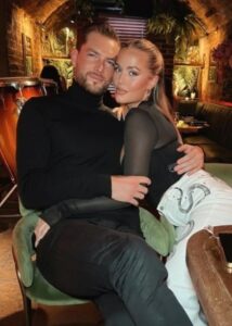 Lewis Burton Height, Weight, Family, Facts, Girlfriend, Biography