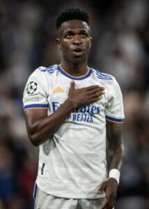 Vinícius Júnior Height, Weight, Family, Facts, Girlfriend, Biography