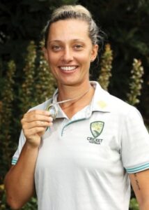 Ashleigh Gardner Height, Weight, Girlfriend, Education, Biography