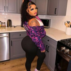 Emily's Ears Height, Weight, Age, Boyfriend, Facts, Biography