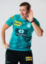 Jess Jonassen Height, Weight, Girlfriend, Education, Biography