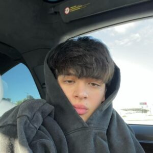 Max Valenzuela Height, Weight, Age, Girlfriend, Facts, Biography