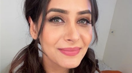 Roopam Sharma Height, Weight, Age, Boyfriend, Biography