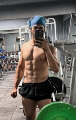 Taha Shah Badussha Height, Weight, Age, Family, Facts