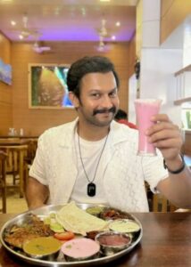 Adinath Kothare Height, Weight, Age, Wife, Family, Biography