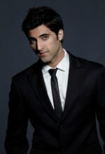Akshay Oberoi Height, Weight, Age, Wife, Father, Biography, Facts